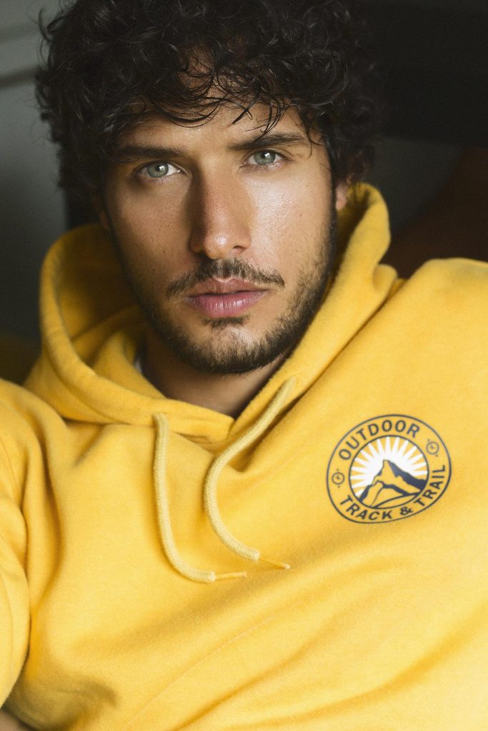 Rodrigo Lopes por Marcus Vinnyciu – Gossip Boy